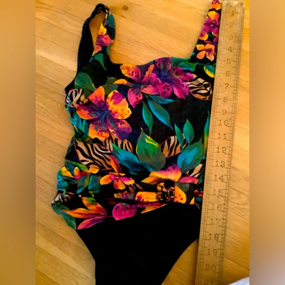Longitude | Swim | Longitude One Piece Tropical Bathing Suit Size ...
